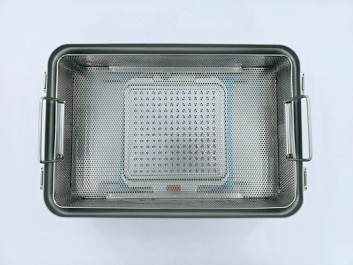 V. Mueller CD2-4B Genesis Mid-Length Sterilization Container w/ Lid ...